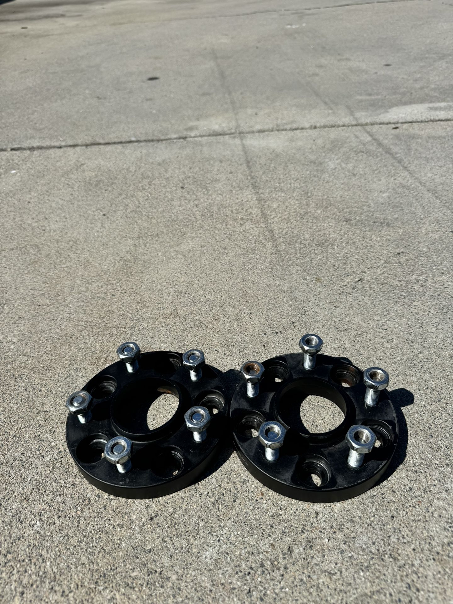 370z/G37 20mm Wheel Spacers for Sale in Chino, CA - OfferUp