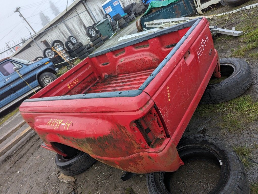 93-97 Ford Ranger Stepside Bed for Sale in Tacoma, WA - OfferUp