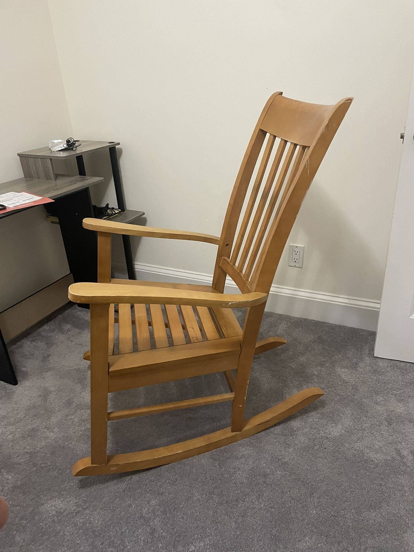 Wooden Rocking Chair for Sale in Charlotte, NC - OfferUp