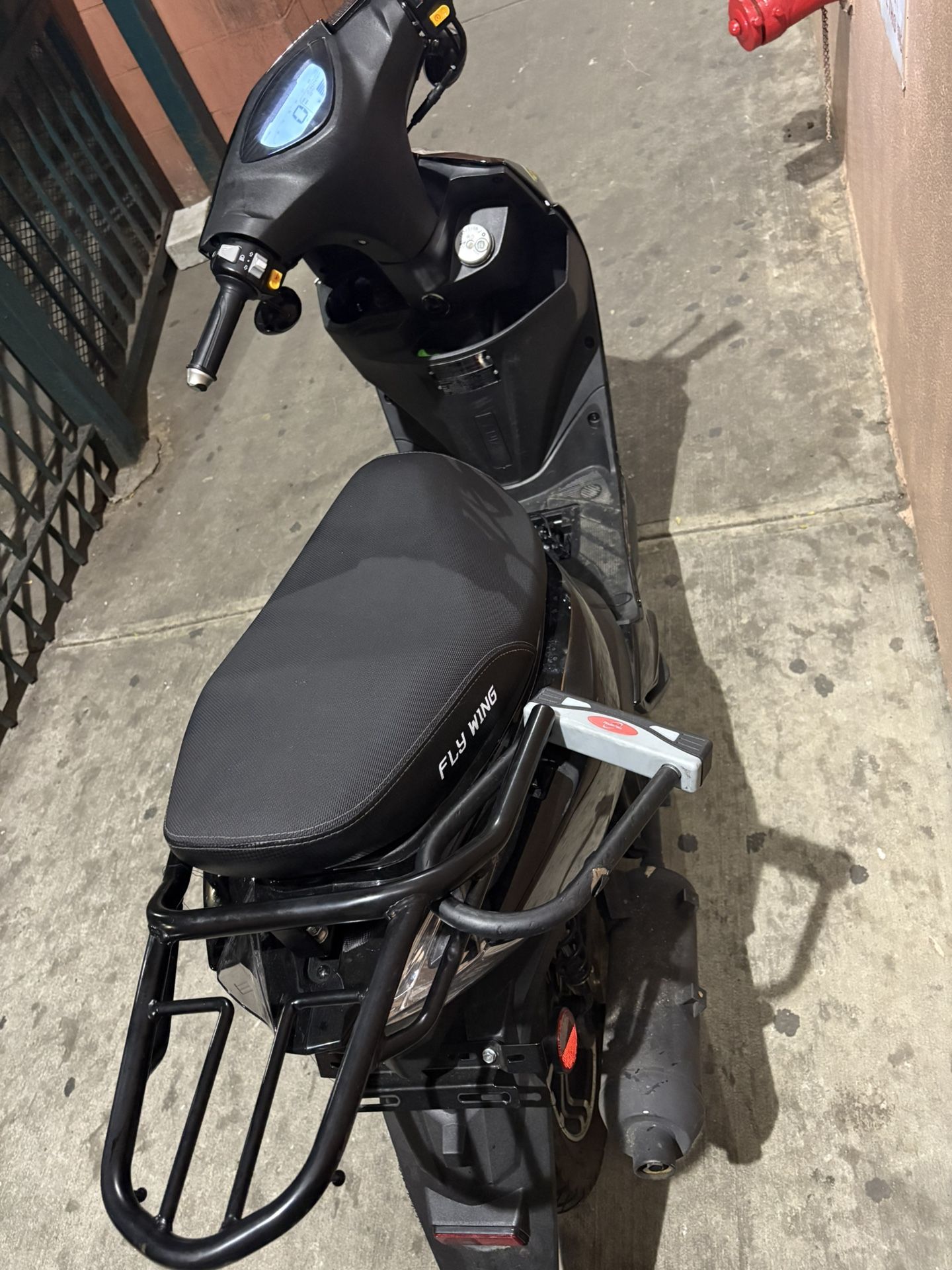 200 Cc Flywing moped 2023 for Sale in The Bronx, NY - OfferUp