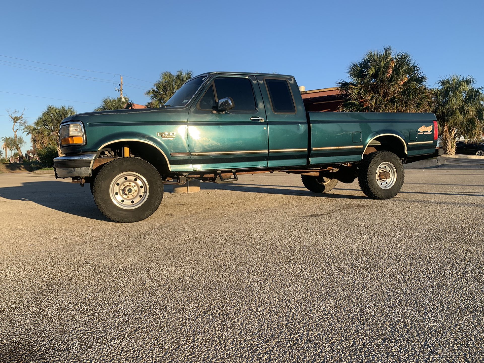 1995 Ford F-250 for Sale in Natalia, TX - OfferUp
