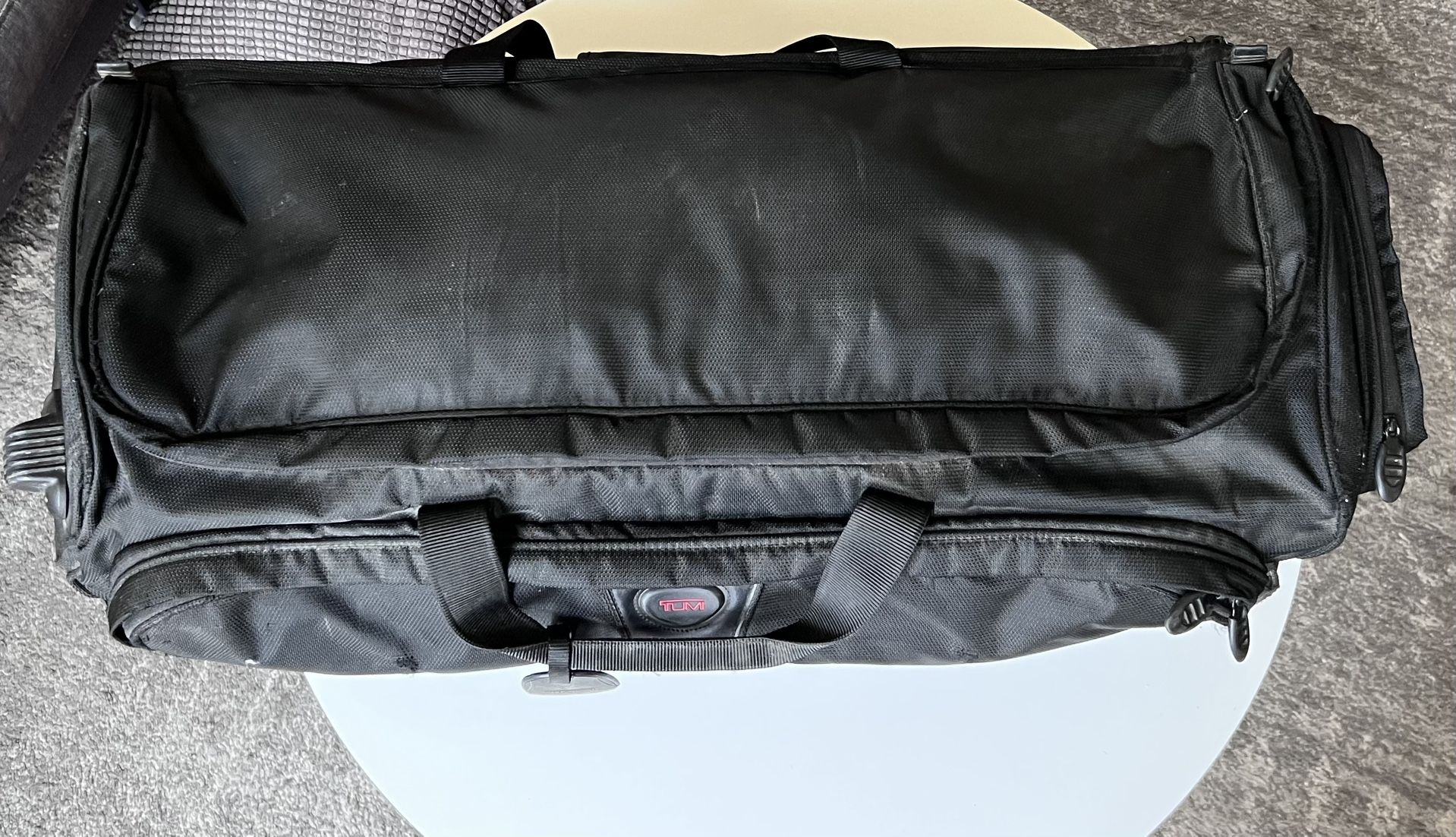 Tumi Bag/Luggage - Alpha Ballistic 554C Carry On Shelled Duffel Split ...