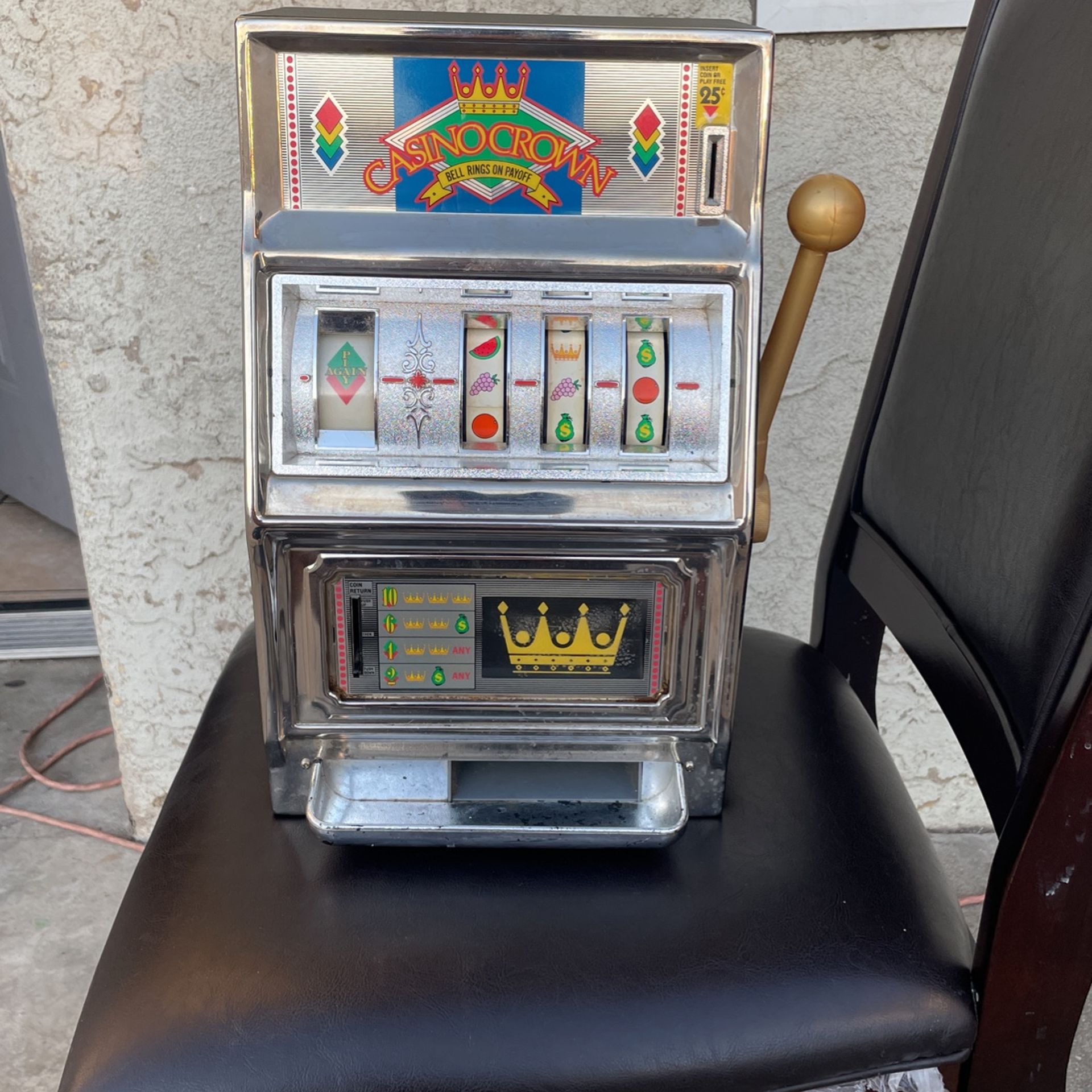 Casino Crown Slot Machine for Sale in Los Angeles, CA - OfferUp