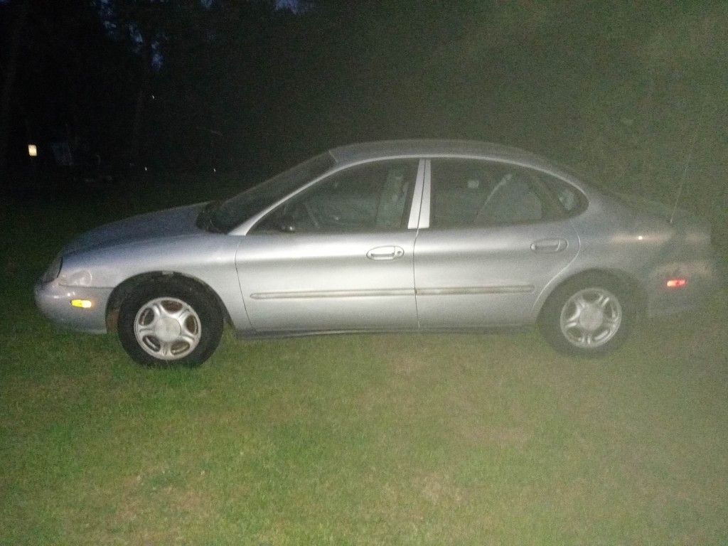 1997 Ford Taurus for Sale in Holly Springs, NC - OfferUp