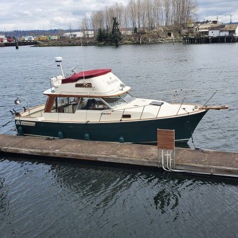 1981 Bayliner 3270 Explorer for Sale in Auburn, WA - OfferUp