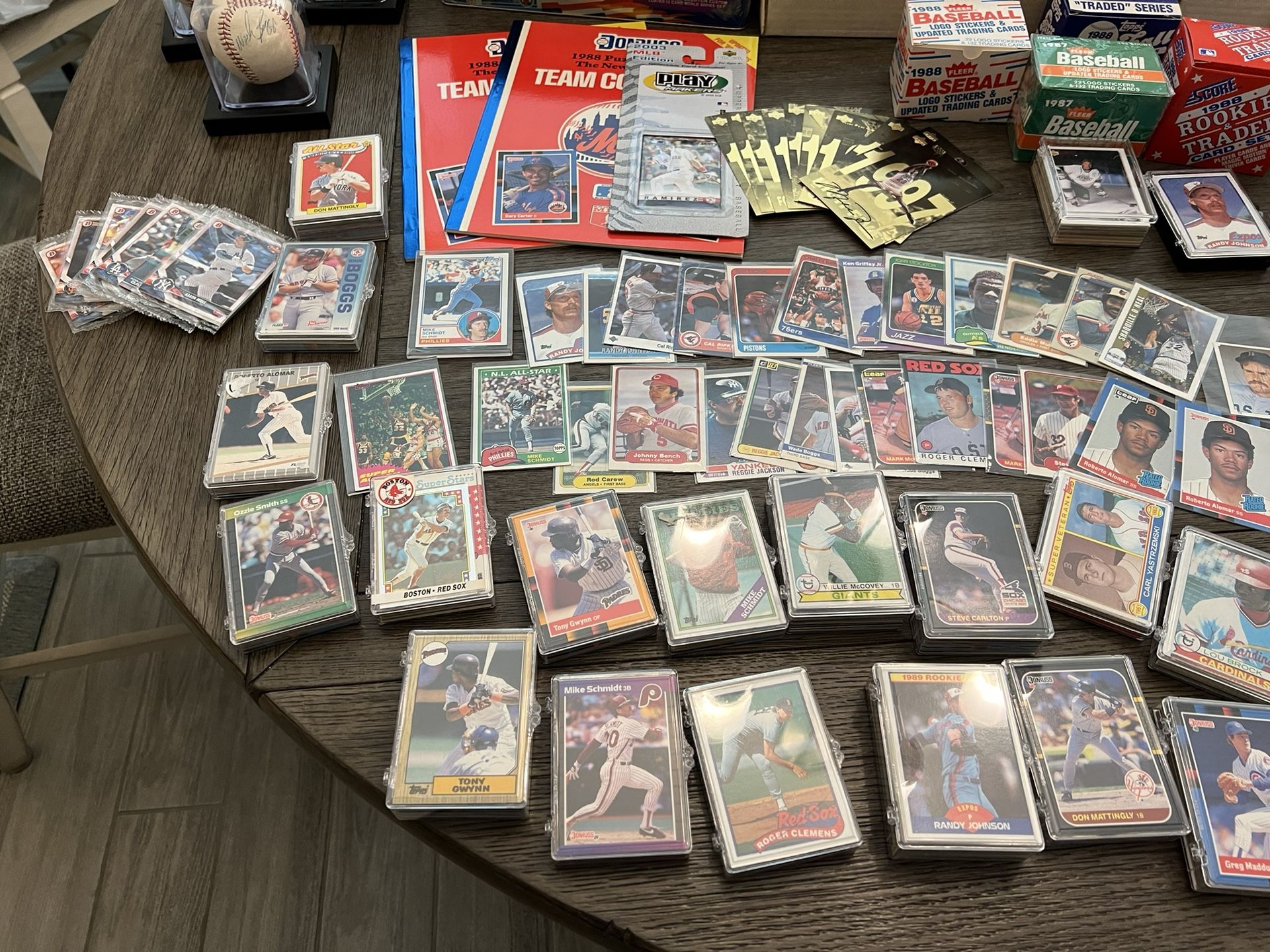 Massive Baseball Card/Memorabilia Collection for Sale in Phoenix, AZ ...