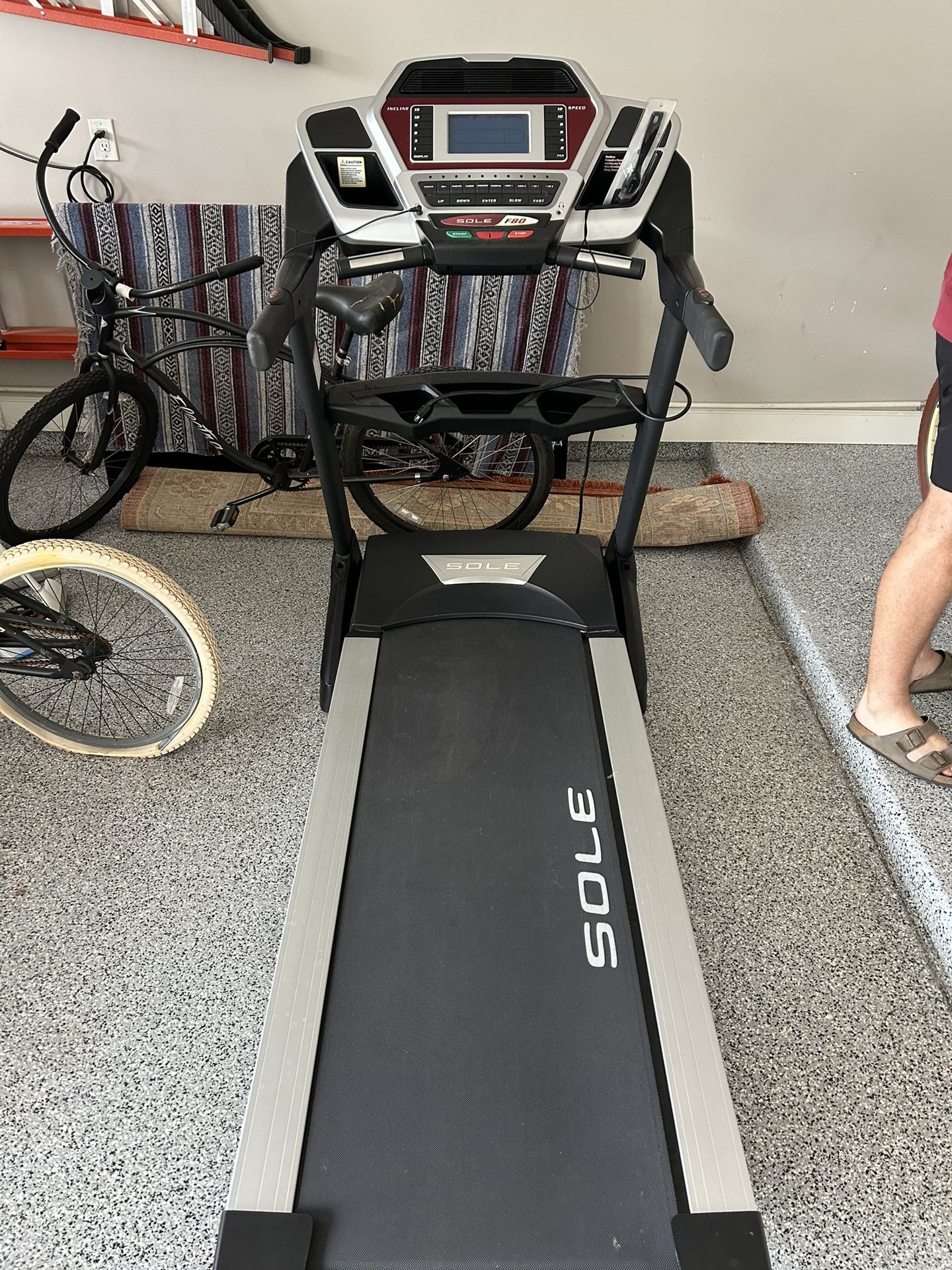 Sole F80 Treadmill for Sale in Phoenix, AZ - OfferUp