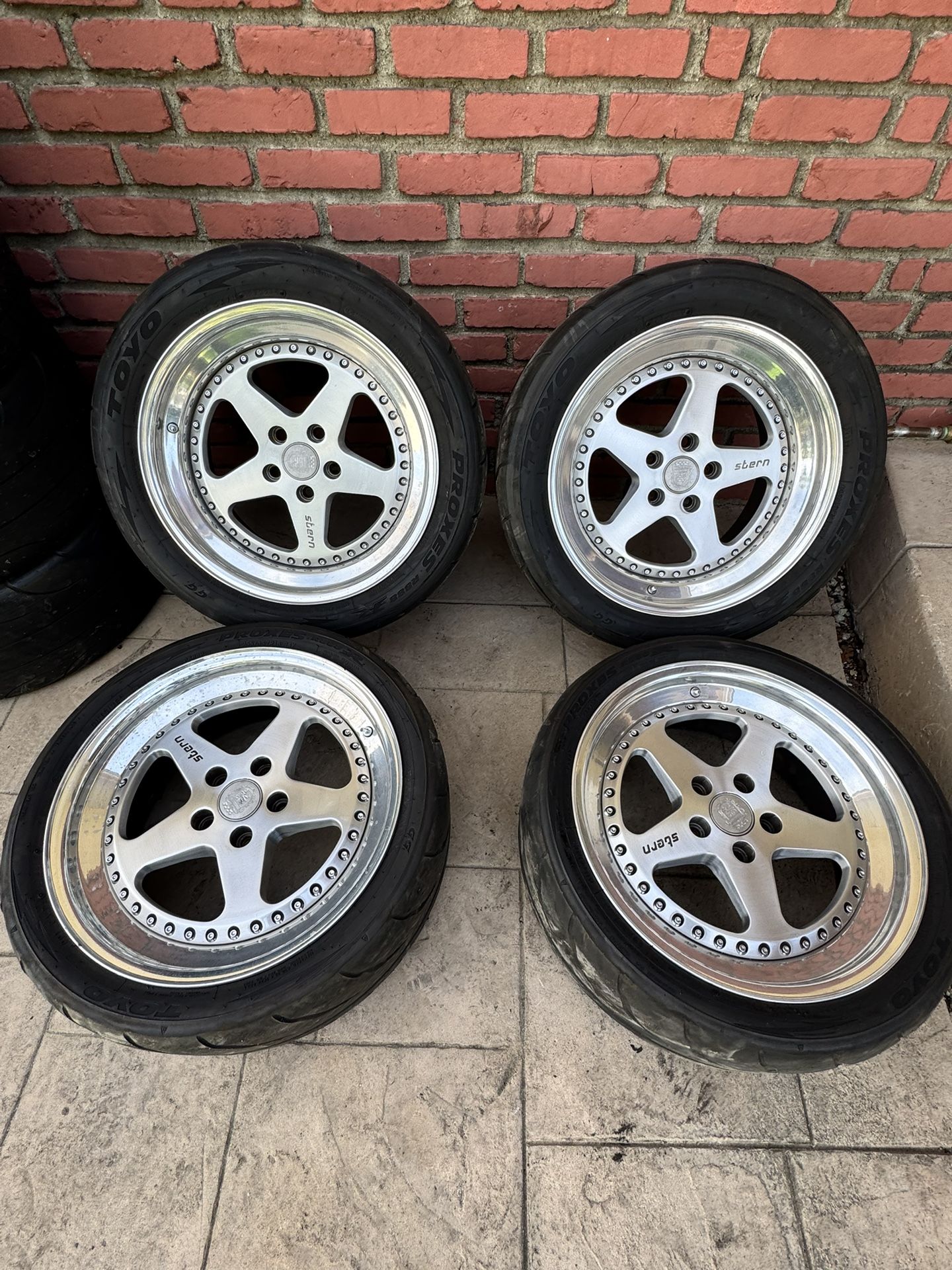 18” Stern Wheels Mustang for Sale in Los Angeles, CA - OfferUp