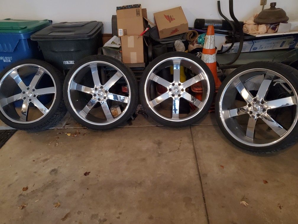 26 inch rims for Sale in Youngstown, OH - OfferUp