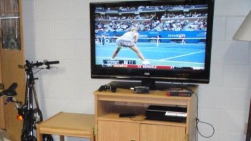 41 inch TV- great screen for Sale in Renton, WA - OfferUp