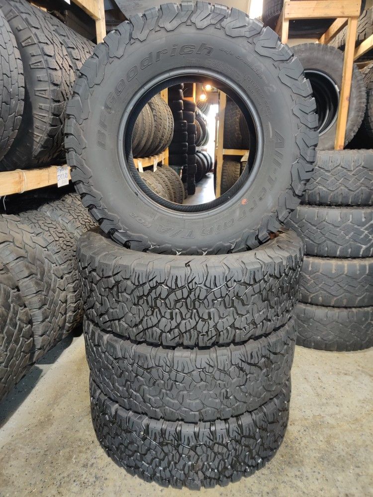 BFgoodrich LT285/70R17 $250 Used Set for Sale in Melrose Park, IL - OfferUp