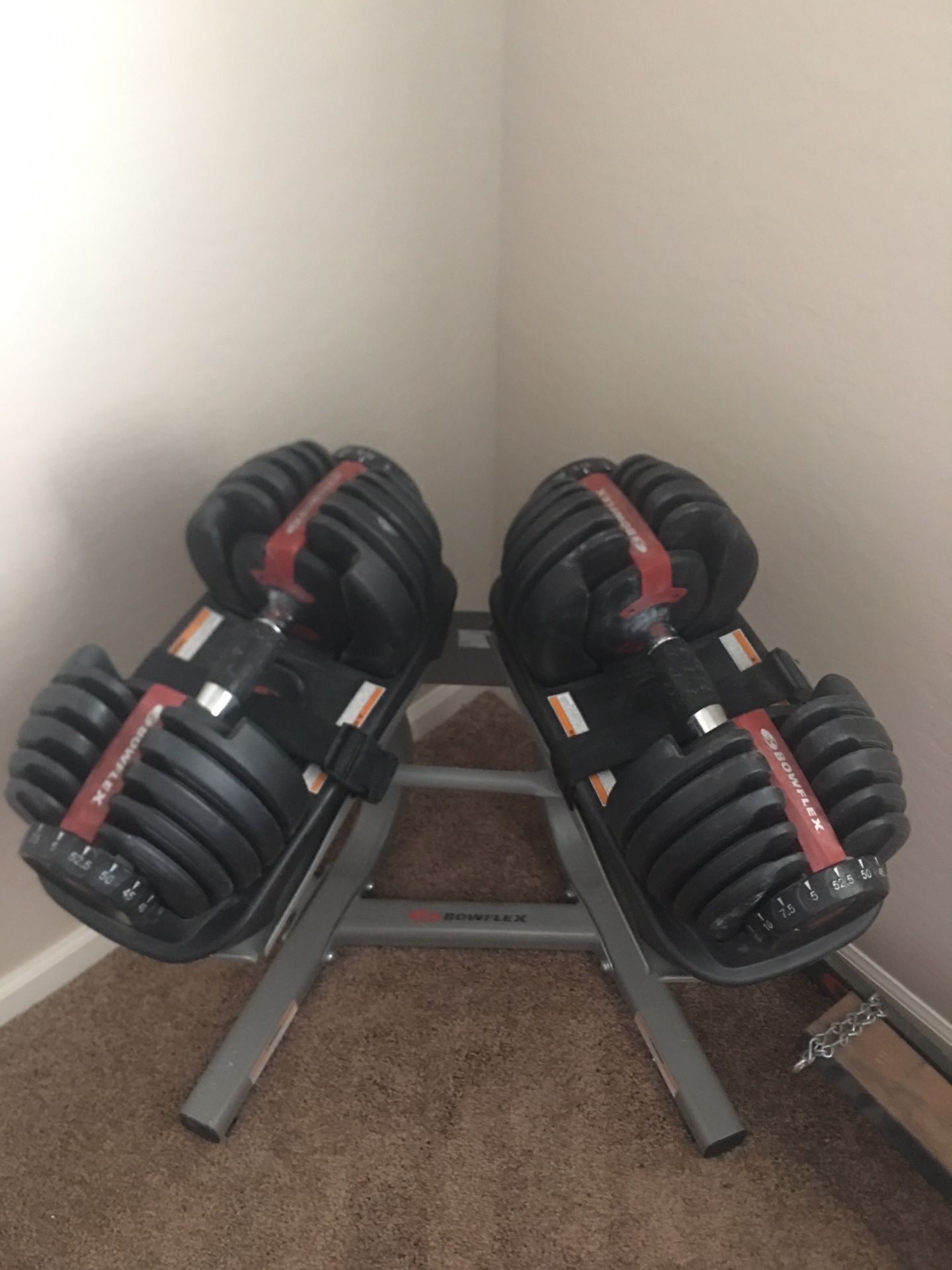 Bowflex Selecttech 552 Adjustable Dumbbells with Stand for Sale in Mesa ...