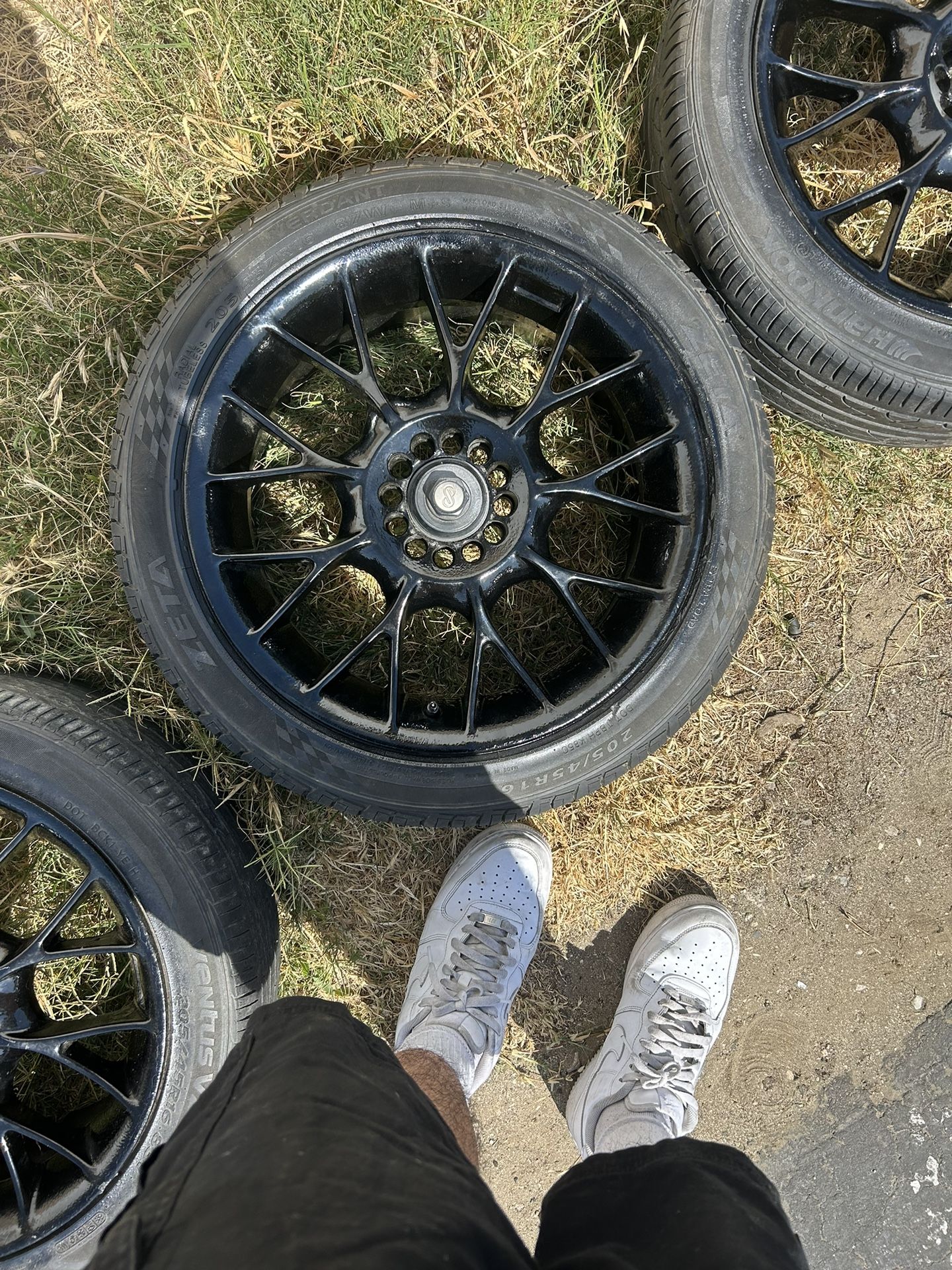 16 Inch Rims for Sale in Montclair, CA - OfferUp