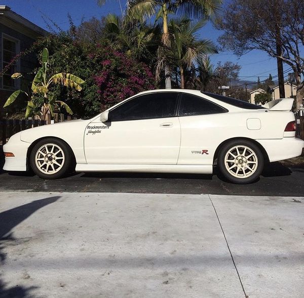 97 Acura Integra Type R (Shell) for Sale in Arcadia, CA - OfferUp