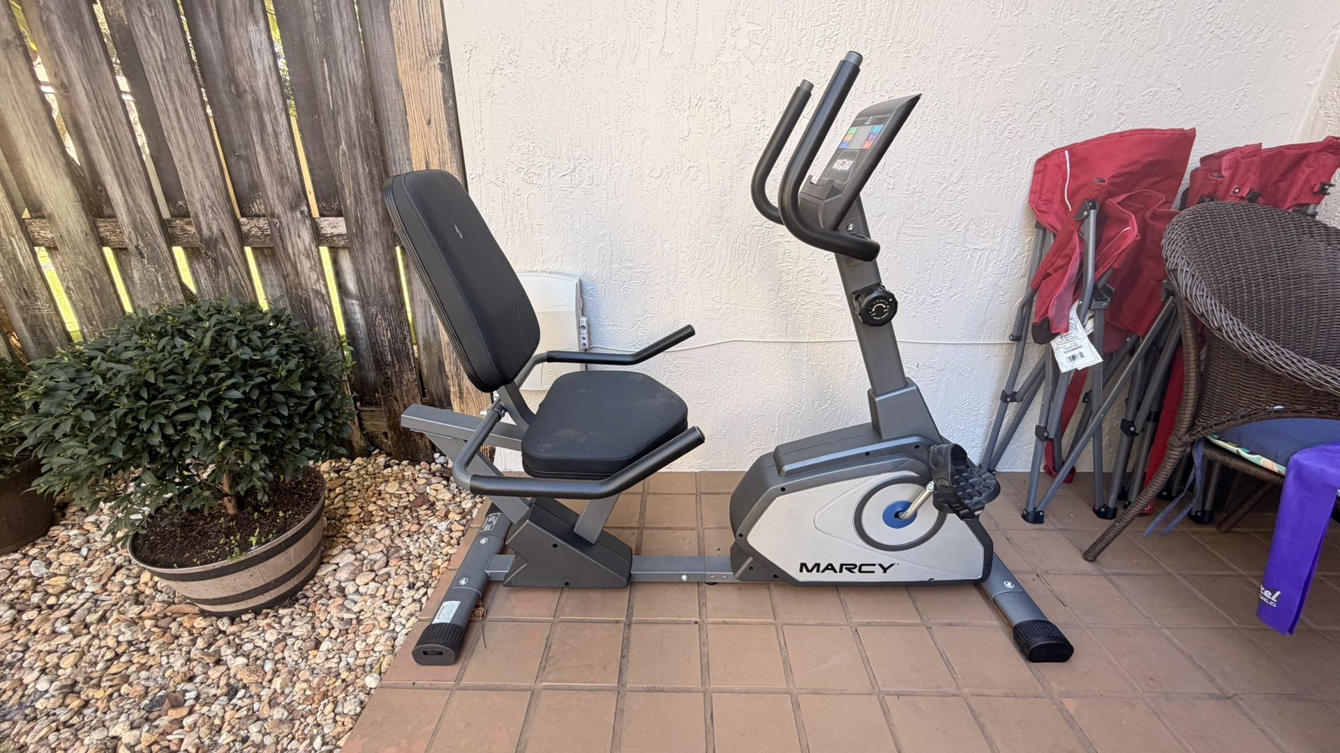 Free exercise bike for Sale in Fort Lauderdale, FL - OfferUp