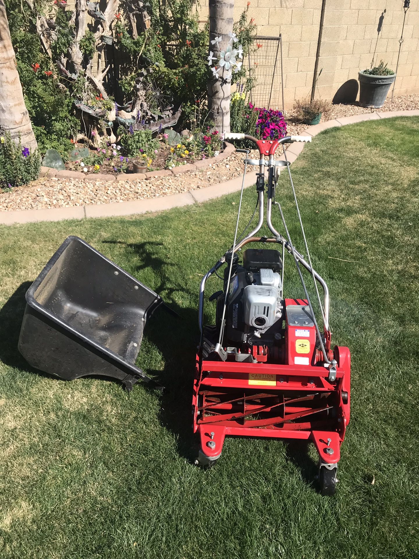 Tru cut 20” professional homeowner tiff mower for Sale in Glendale, AZ ...