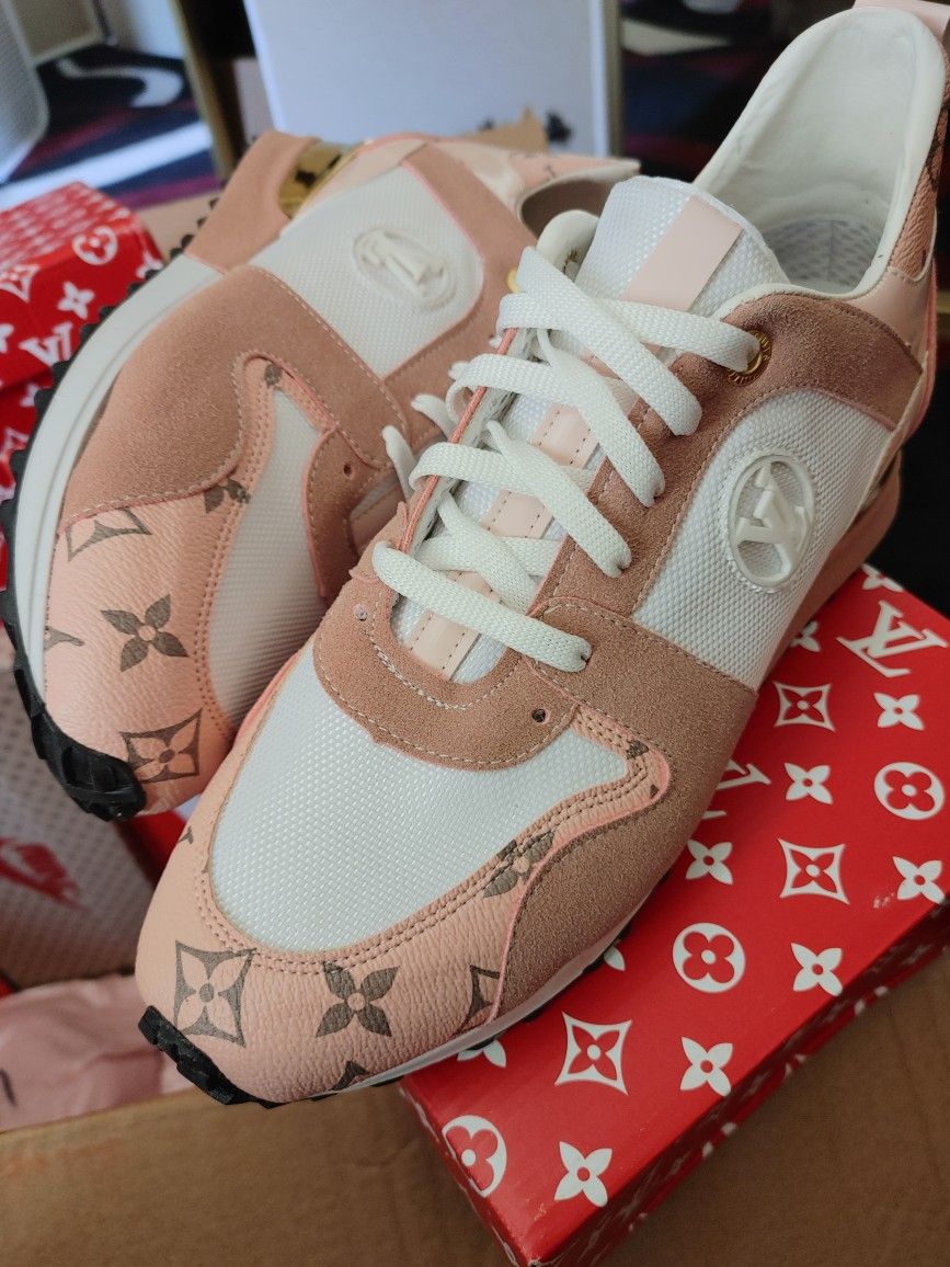 Womens Designer Sneakers for Sale in San Diego, CA - OfferUp