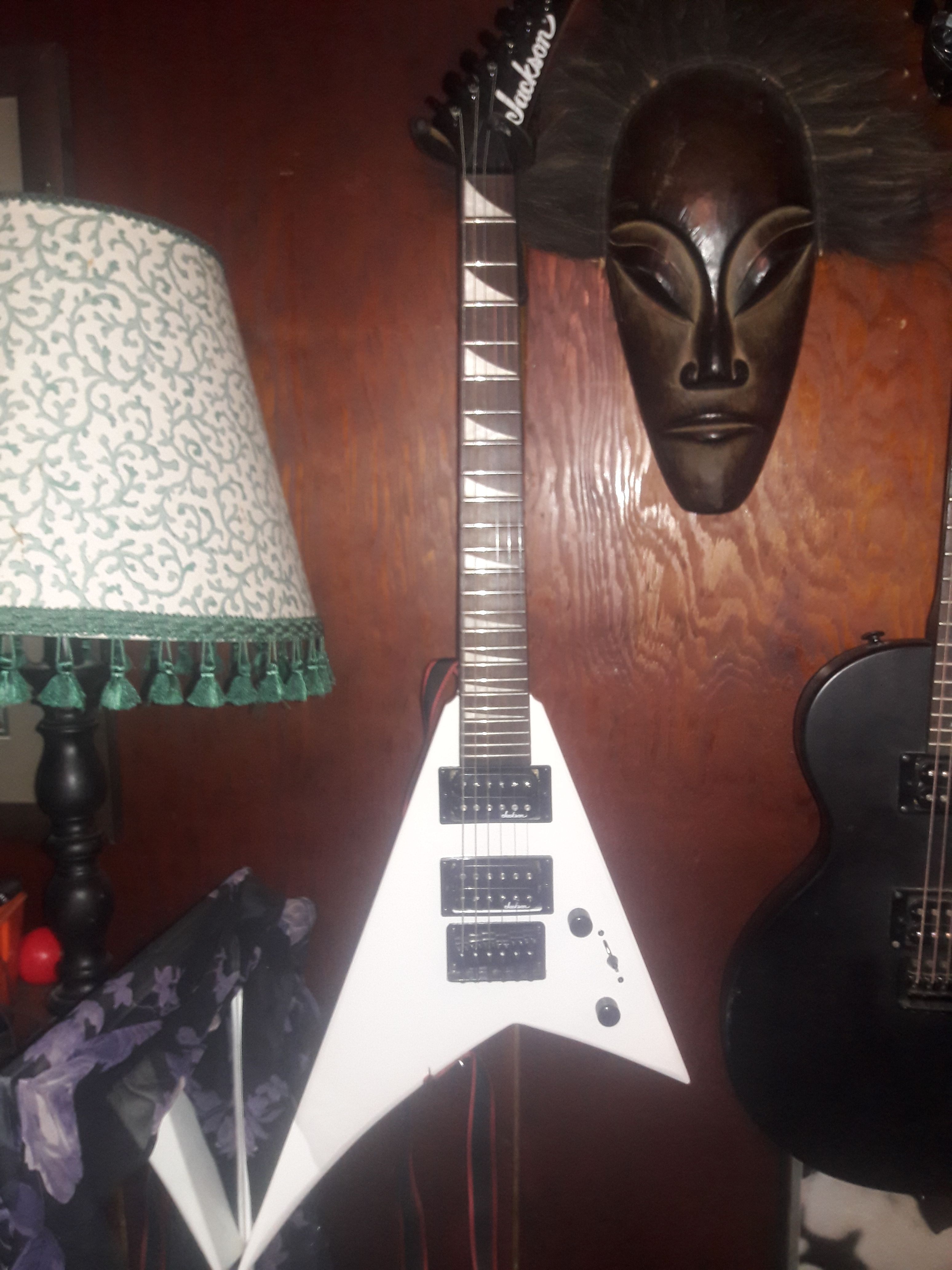 Jackson Minion Flying V for Sale in Portland, OR - OfferUp