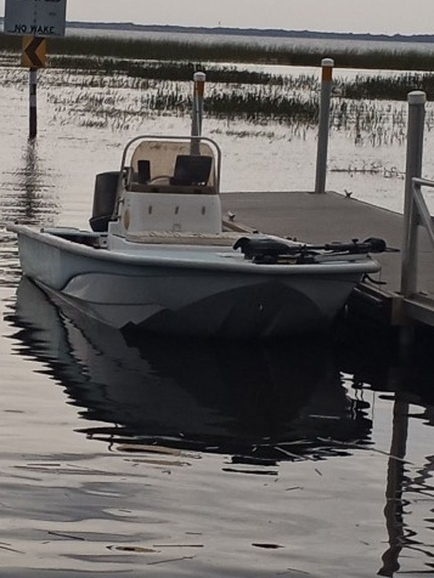 2000 18' Polar Skiff Tunnel Hull for Sale in St. Cloud, FL - OfferUp