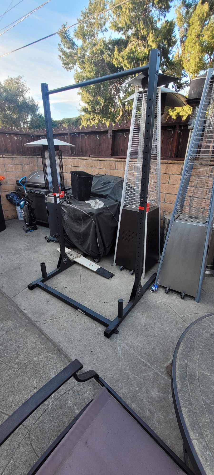 Squat Rack And Weight Rack for Sale in Los Angeles, CA - OfferUp