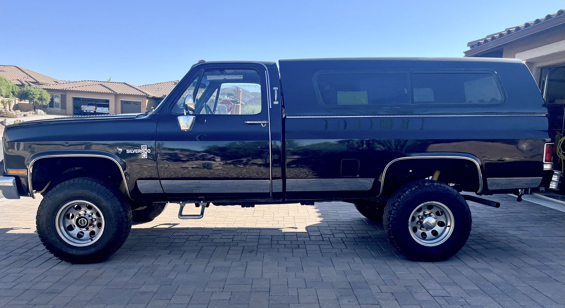1985 Chevrolet Silverado 3500 for Sale in Phoenix, AZ - OfferUp