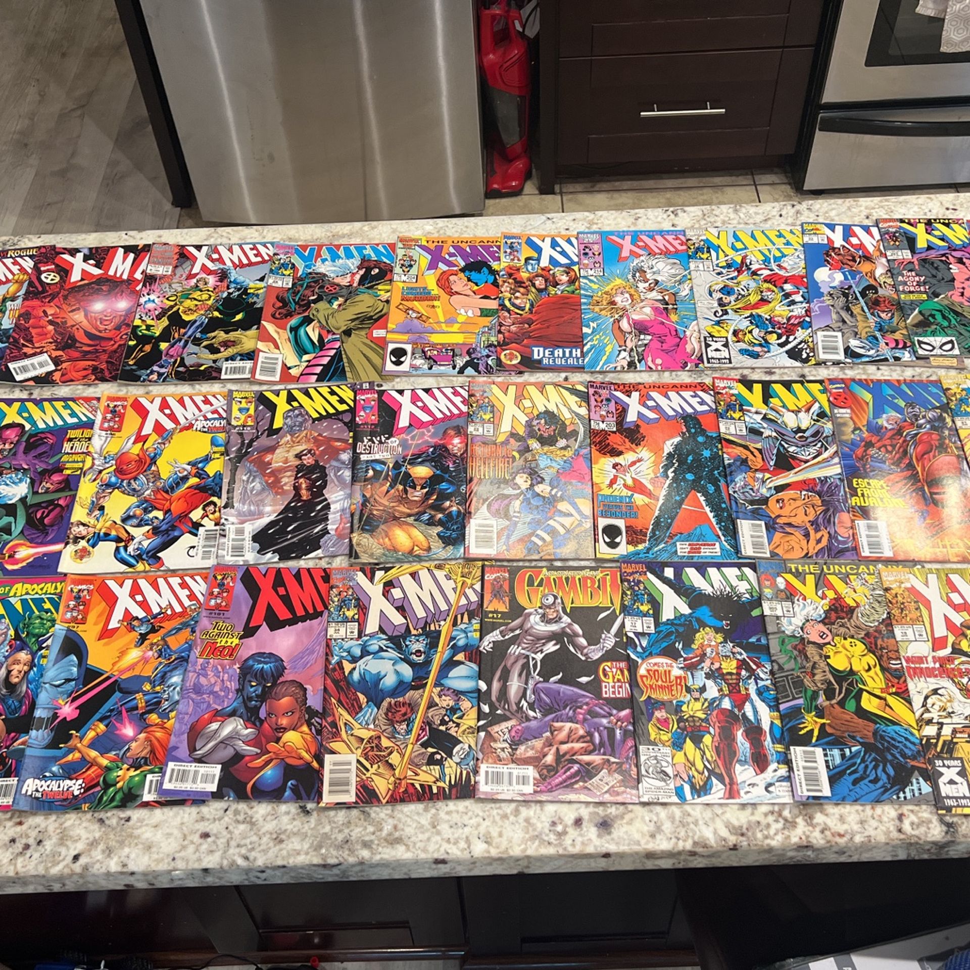 ORIGINAL X-men Comics . 35 Comics In Excellent Condition for Sale in ...