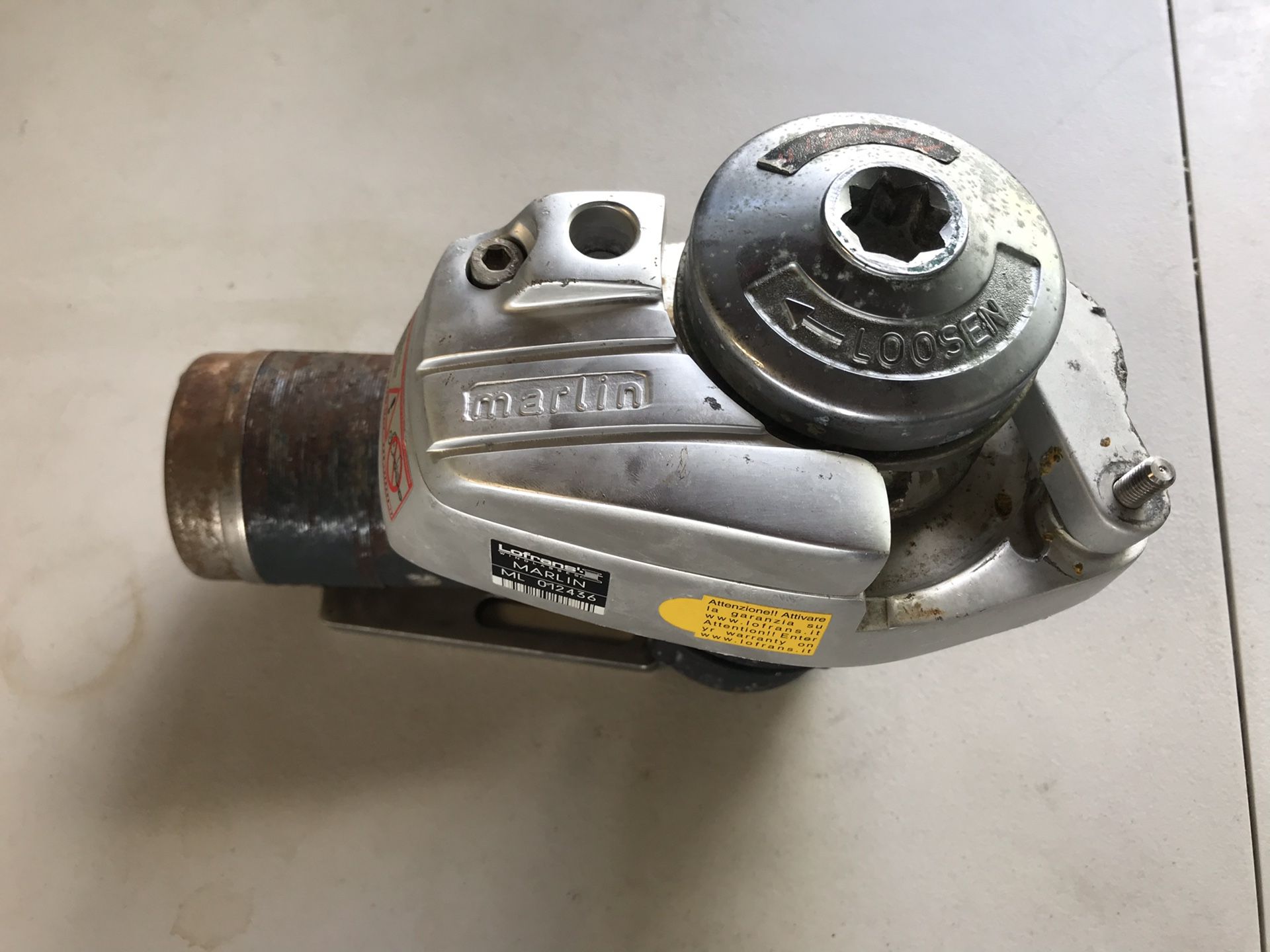 LOFRANS WINDLASSES MARLIN ML 012436 12vol 700W for Sale in Miami, FL ...