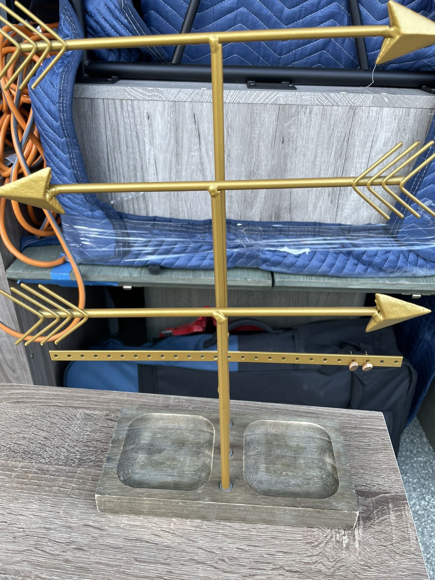 Gold Jewelry Holder for Sale in Ontario, CA - OfferUp