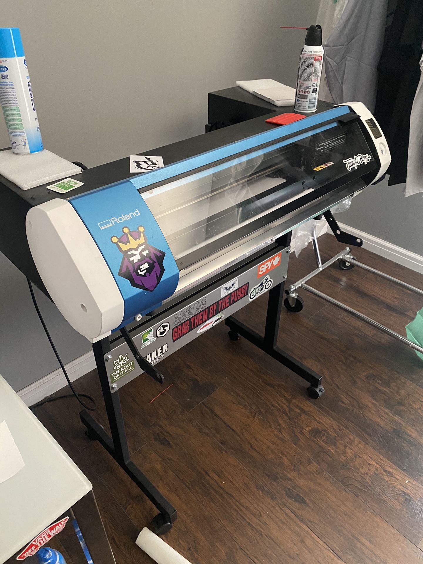 Roland Bn20 Printer and Cutter vinyl cutter lots of media material for ...