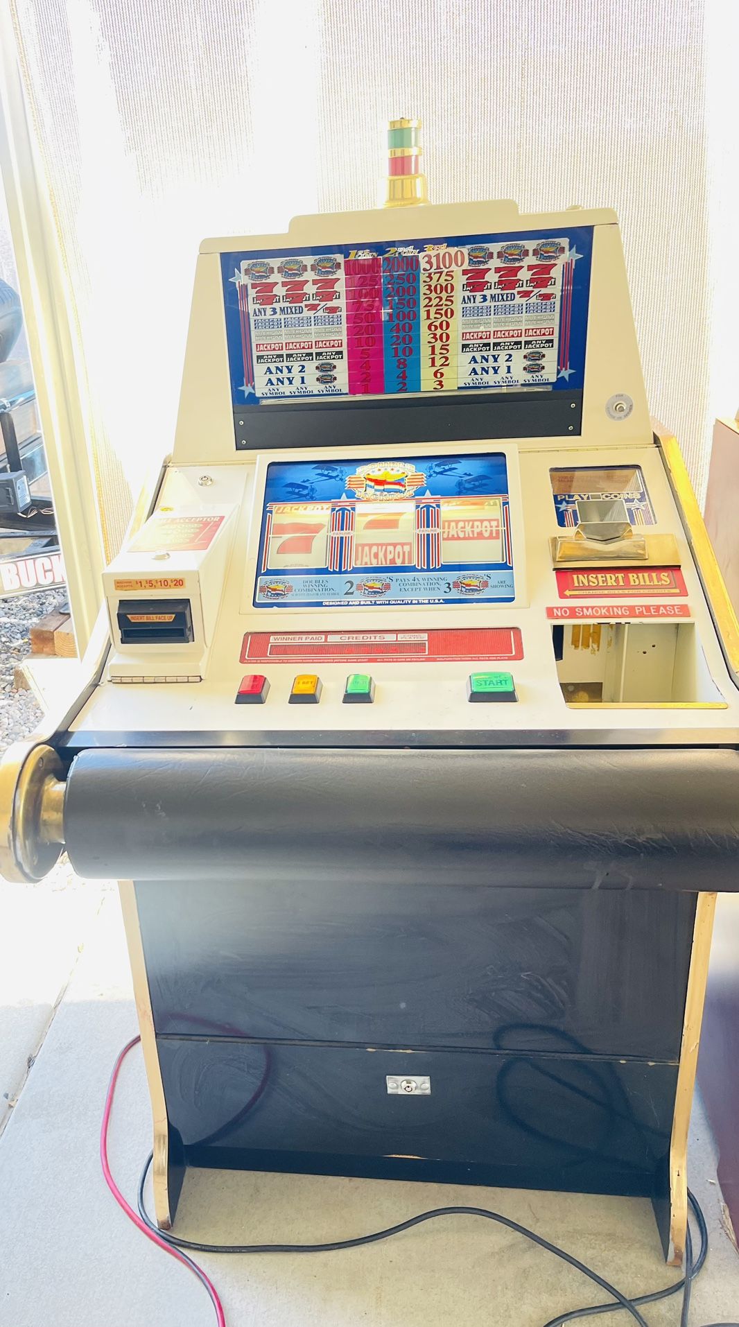 777 Slot Machine - W/ delivery for Sale in Bullhead City, AZ - OfferUp
