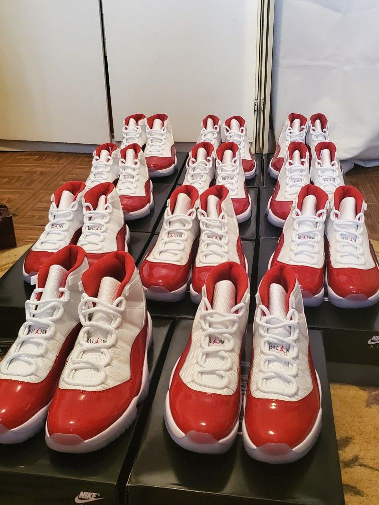 Jordans 11 Red
