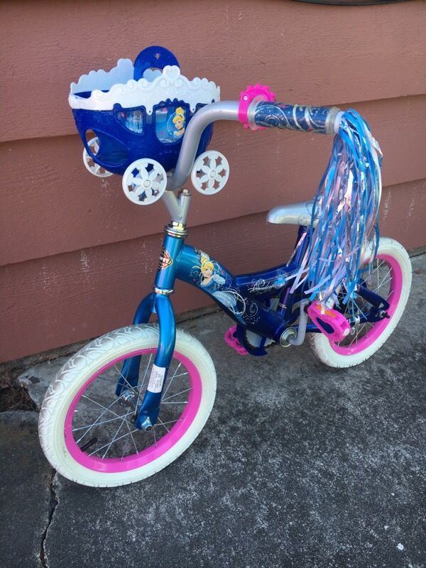 Girls Cinderella Bike for Sale in Centralia, WA - OfferUp