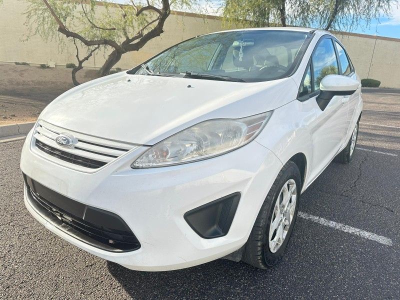 2013 FORD FIESTA S, CLEAN AUTO-CHECK for Sale in Phoenix, AZ - OfferUp