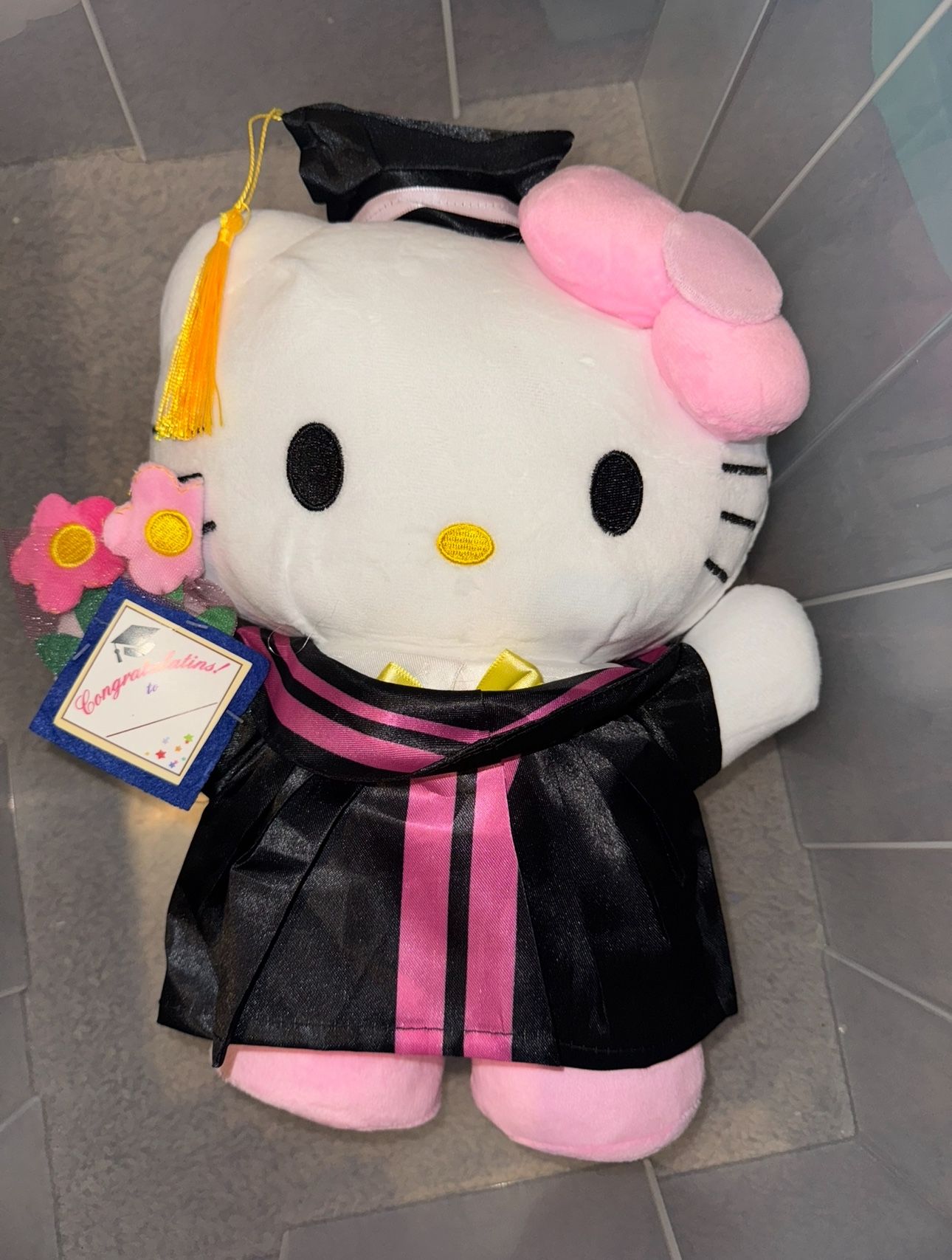 Hello Kitty Graduation for Sale in Rialto, CA - OfferUp