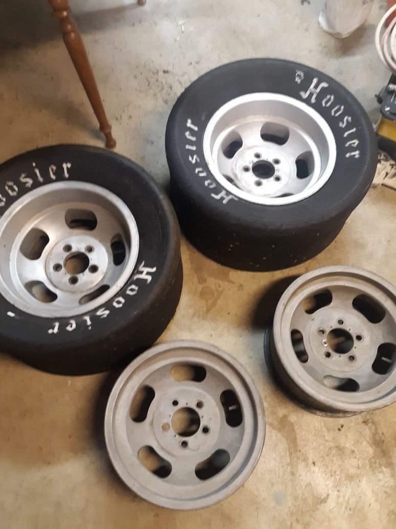 Vintage aluminum slot mag wheels. 5x4.5 lug for Sale in SKOK, WA - OfferUp