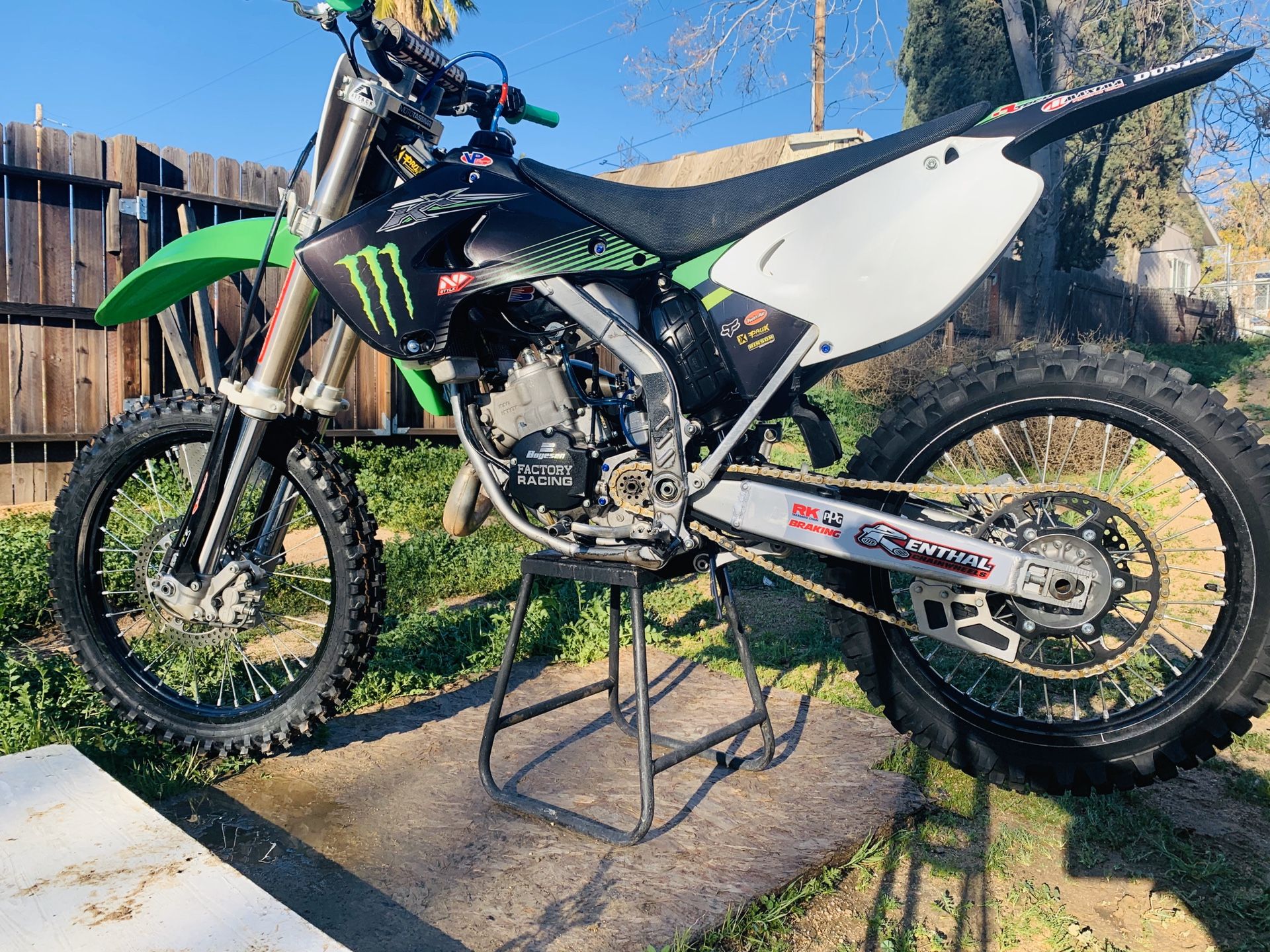 2003 Kawasaki kx125 kx 125 for Sale in Wildomar, CA - OfferUp