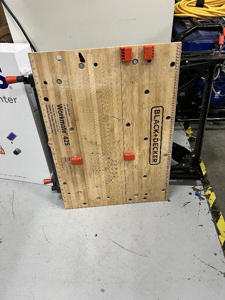 Black And Decker Workmate 425 Workbench for Sale in Houston, TX - OfferUp