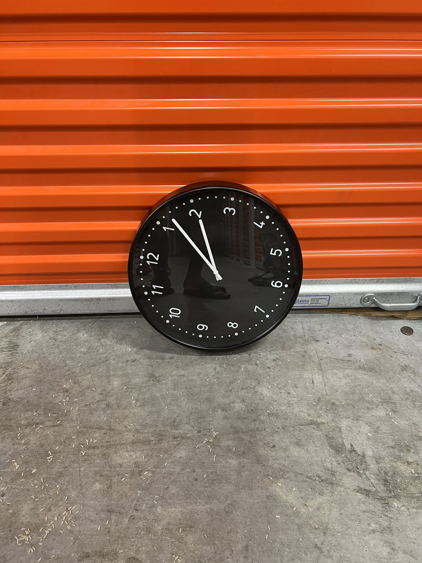 Wall Clock for Sale in Oakland Park, FL - OfferUp