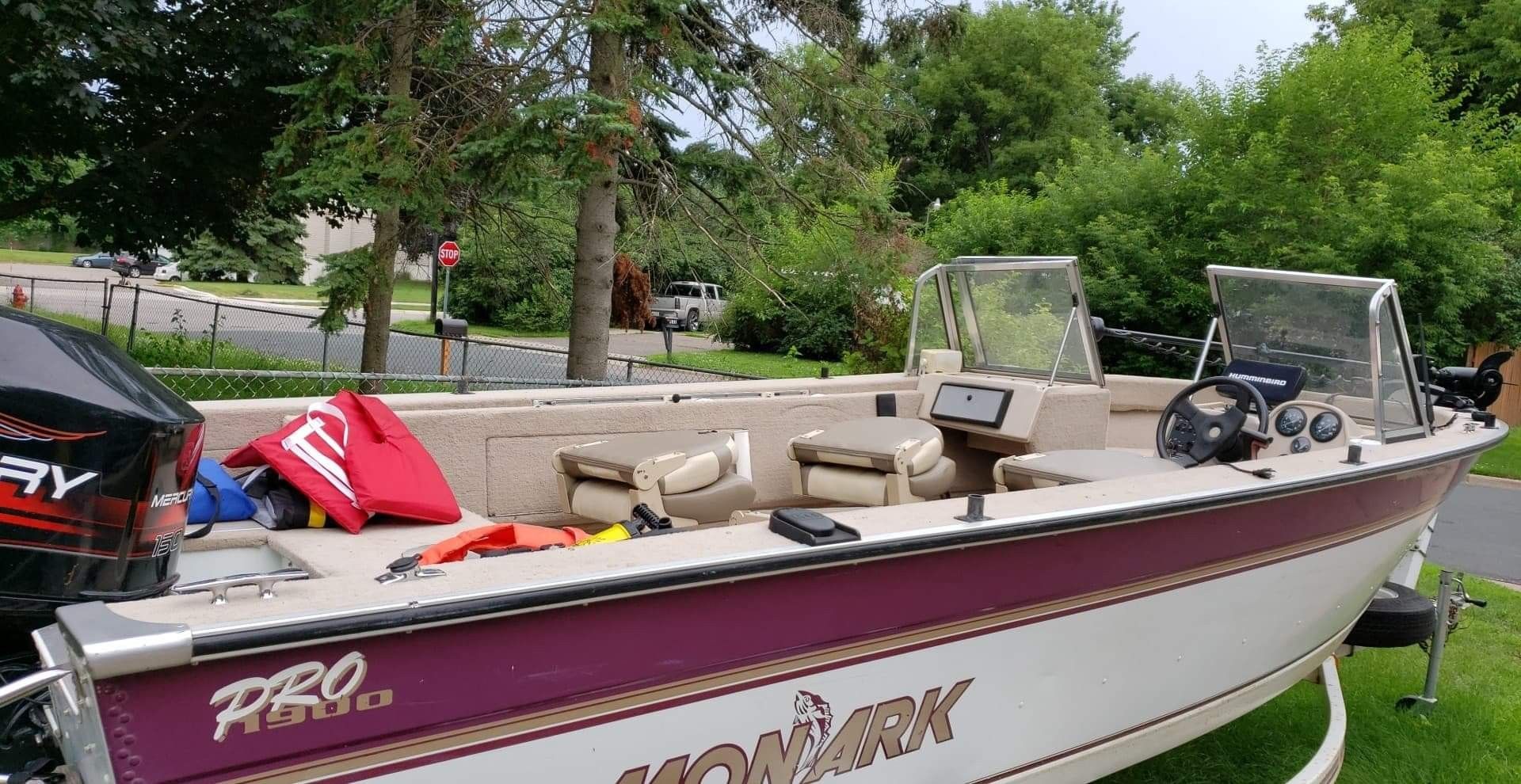 Monark pro 1900 fish & ski for Sale in Minneapolis, MN - OfferUp
