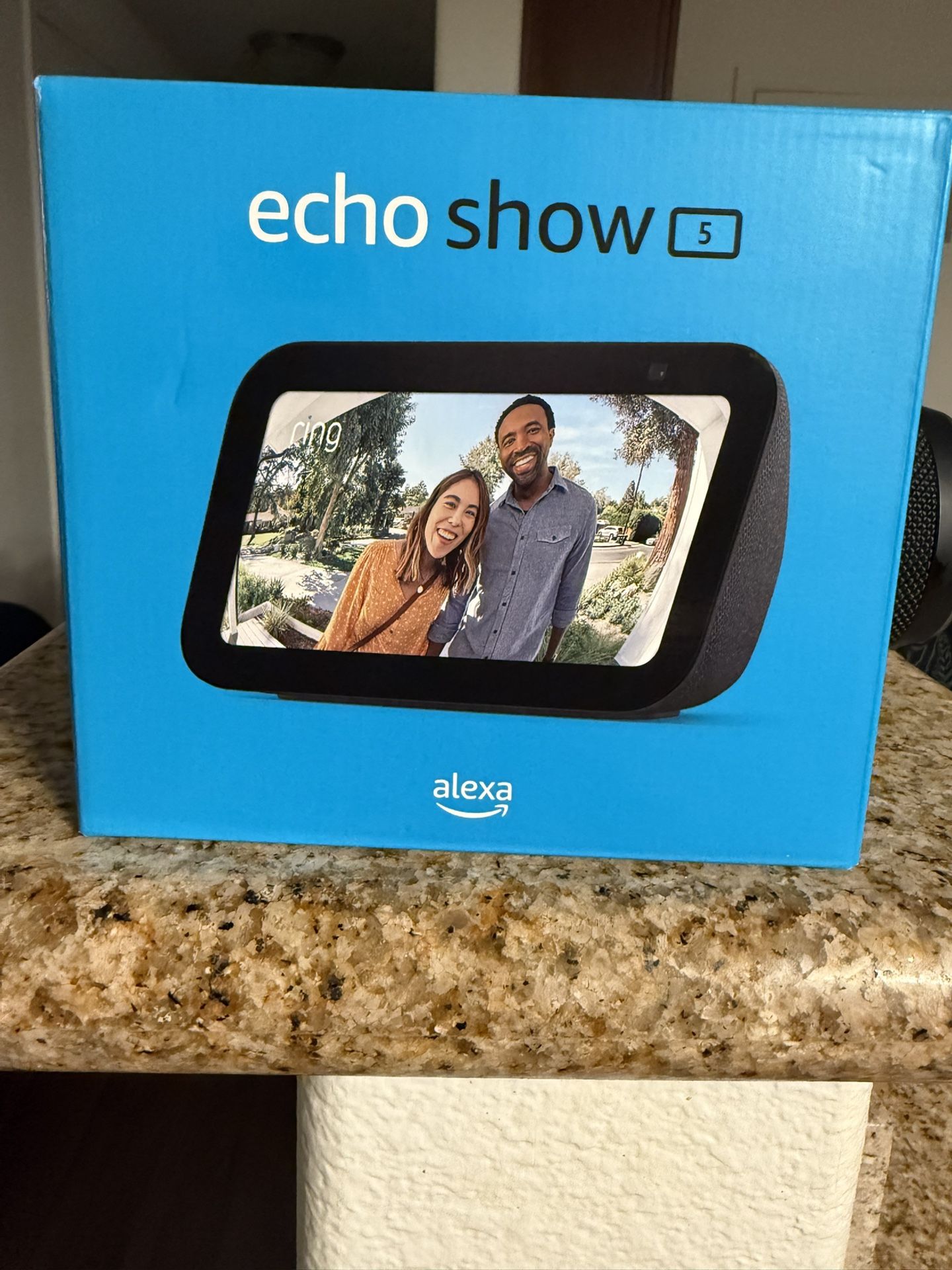 Echo Show 5 Alexa (3rd Gen) for Sale in Las Vegas, NV - OfferUp