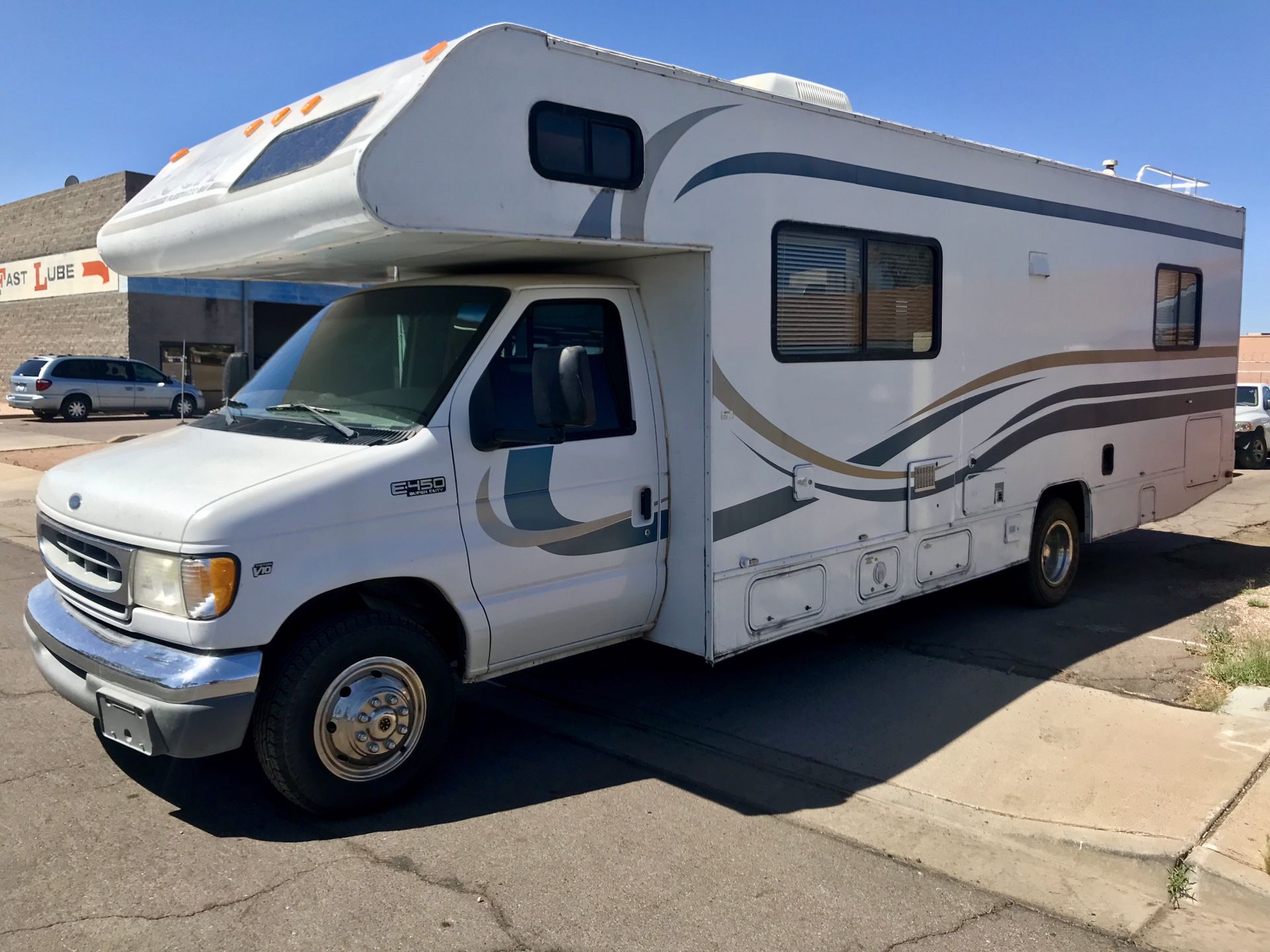 2000 Ford E450 Fleetwood Tioga for Sale in Mesa, AZ - OfferUp