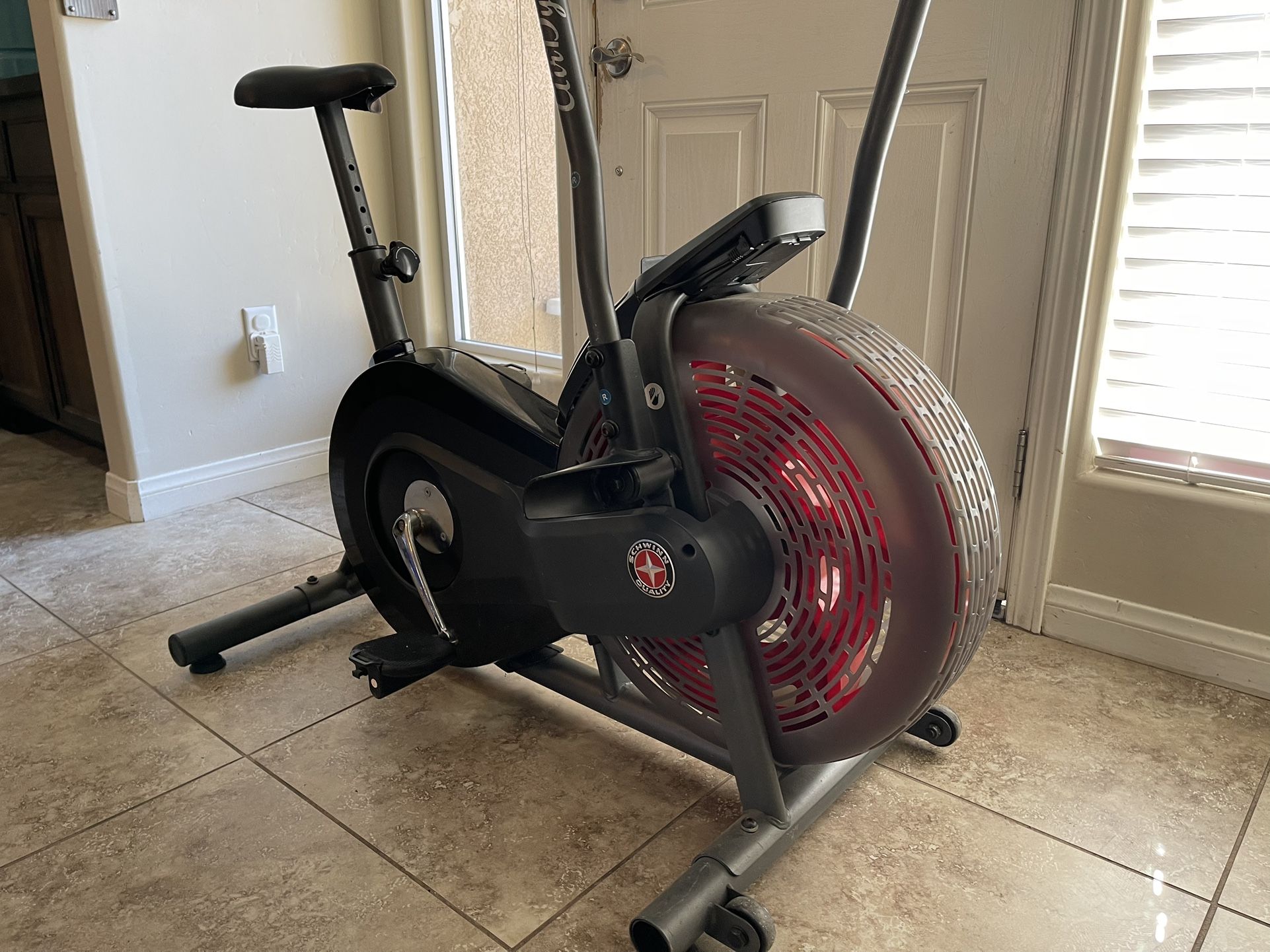 Schwinn Airdyne AD2 Exercise Bike for Sale in Shafter, CA - OfferUp