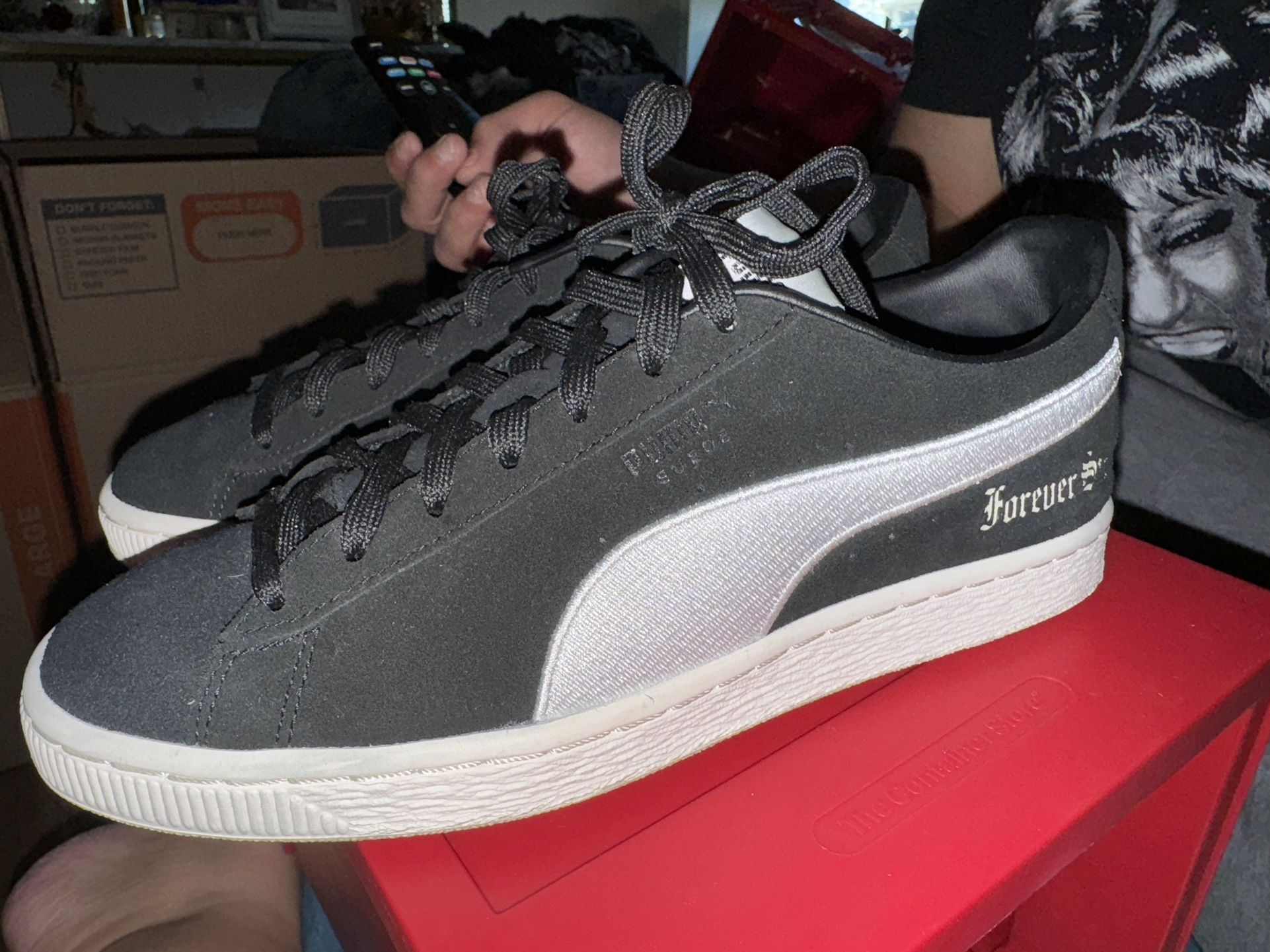 Lauren London Puma Clyde’s - 7.5W for Sale in Seattle, WA - OfferUp