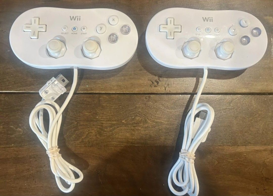 2 NINTENDO Wii Classic Pro Controllers Authentic Wii U, NES Compatible ...