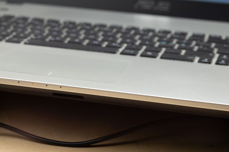 Asus N76VZ Laptop - Intel i7, 4GB RAM, 750GB HDD, 17-inch Display for ...