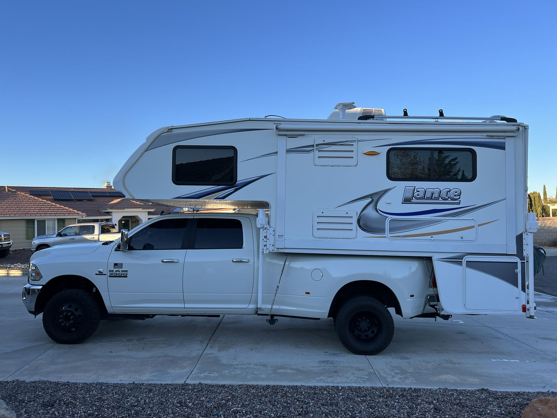 2014 Lance 1181 for Sale in Apple Valley, CA - OfferUp