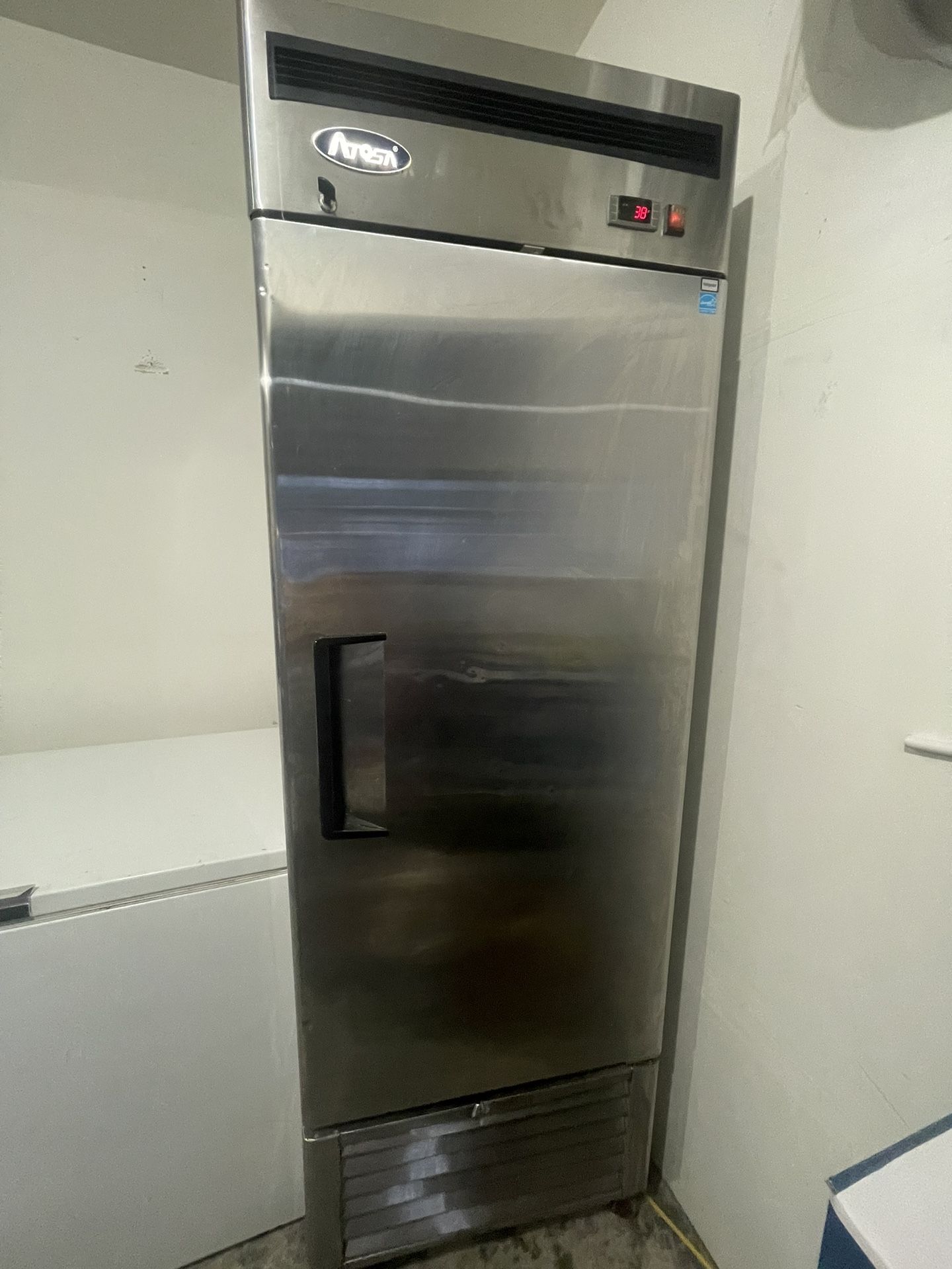 Atosa, Stainless Steel Reach in Commercial Refrigerator , 1 Door, 21 Cu ...