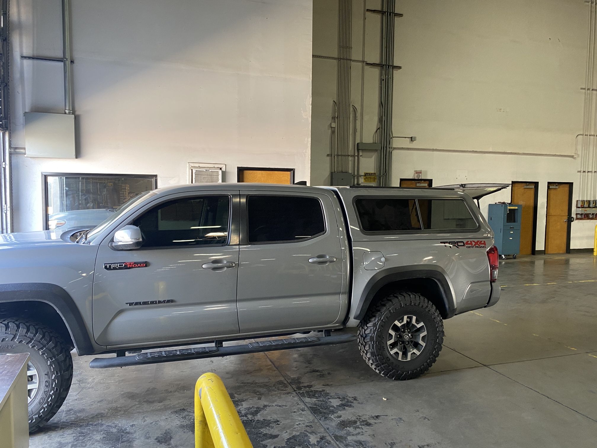 Toyota Tacoma Camper Shell for Sale in Avondale, AZ - OfferUp