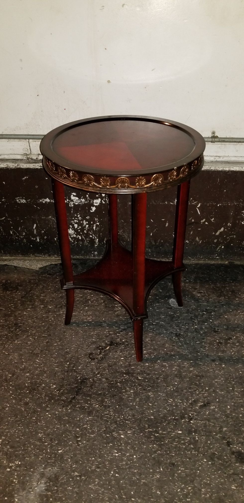 Bombay furniture round top end table for Sale in San Francisco, CA ...
