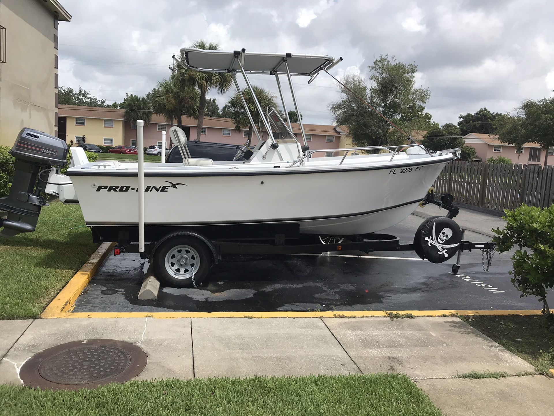 Proline 17 ft Center Console complete restoration for Sale in Azalea ...